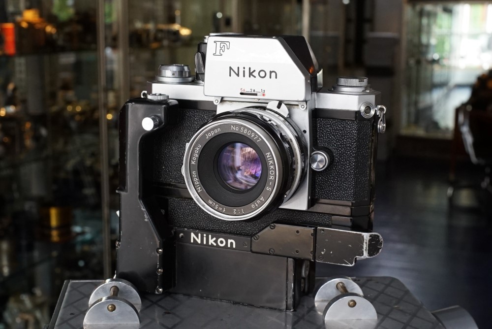 Nikon F + F36 motor + Nikkor-S 1:2 / 50mm - Fotohandel Delfshaven / MK ...